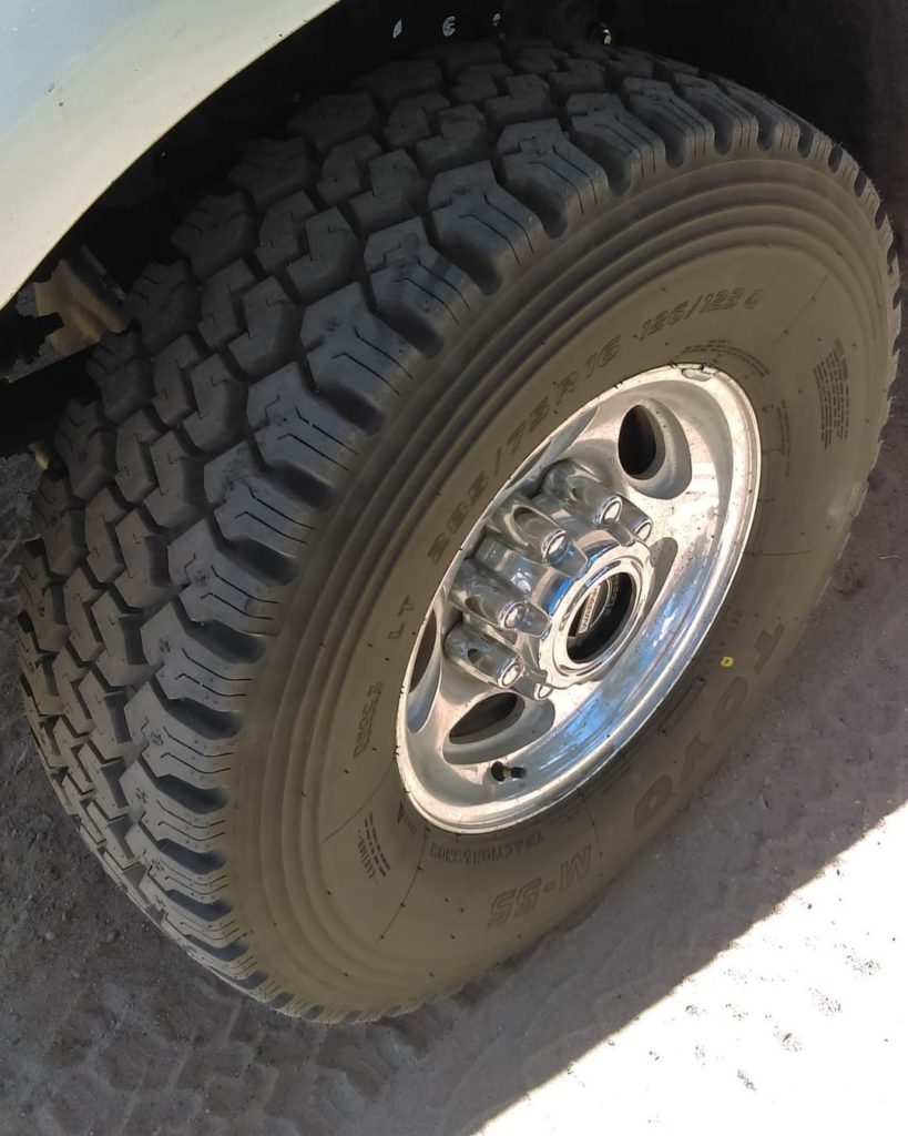 Toyo M55 vs Open Country | TireTerrain