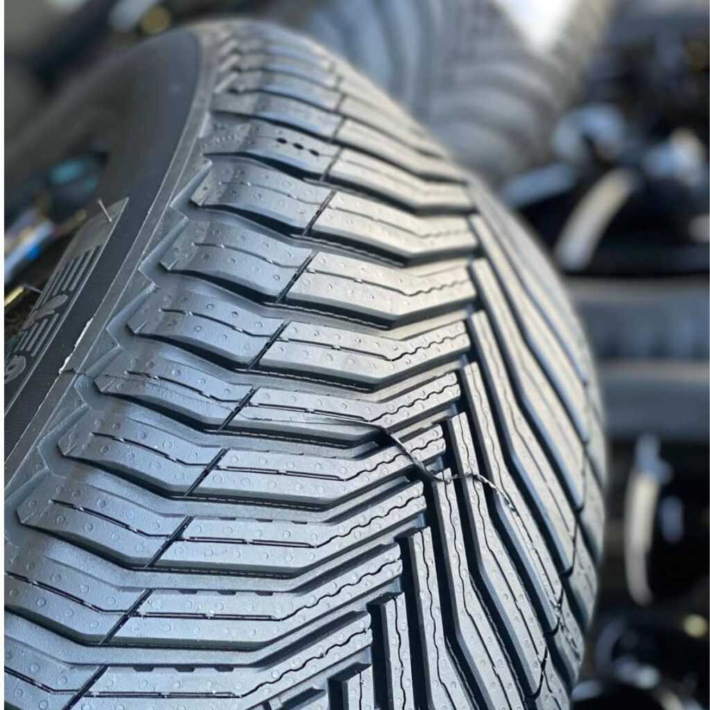 We Found the Best All-Season Tires for 2024 Using Field Tests & AI ...