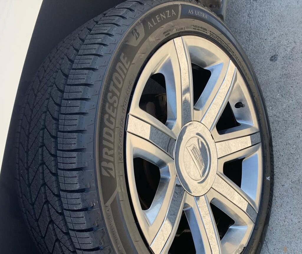 Firestone Destination LE3 vs Bridgestone Alenza AS Ultra: A Former ...